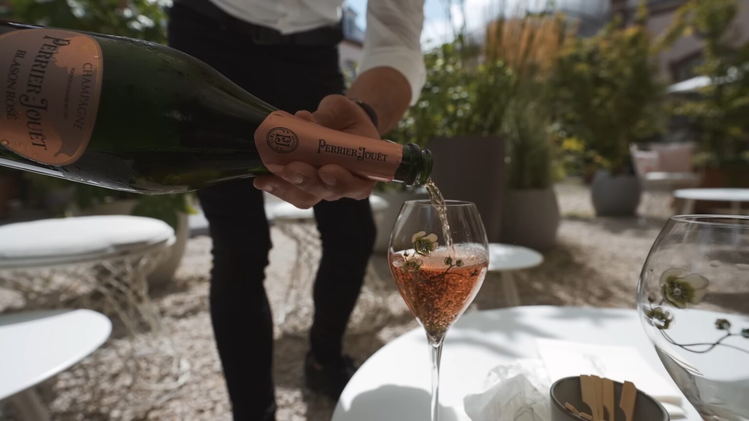 What Does ‘Cuvée’ Mean? Sip by Sip! - Vineyards at Forest Edge